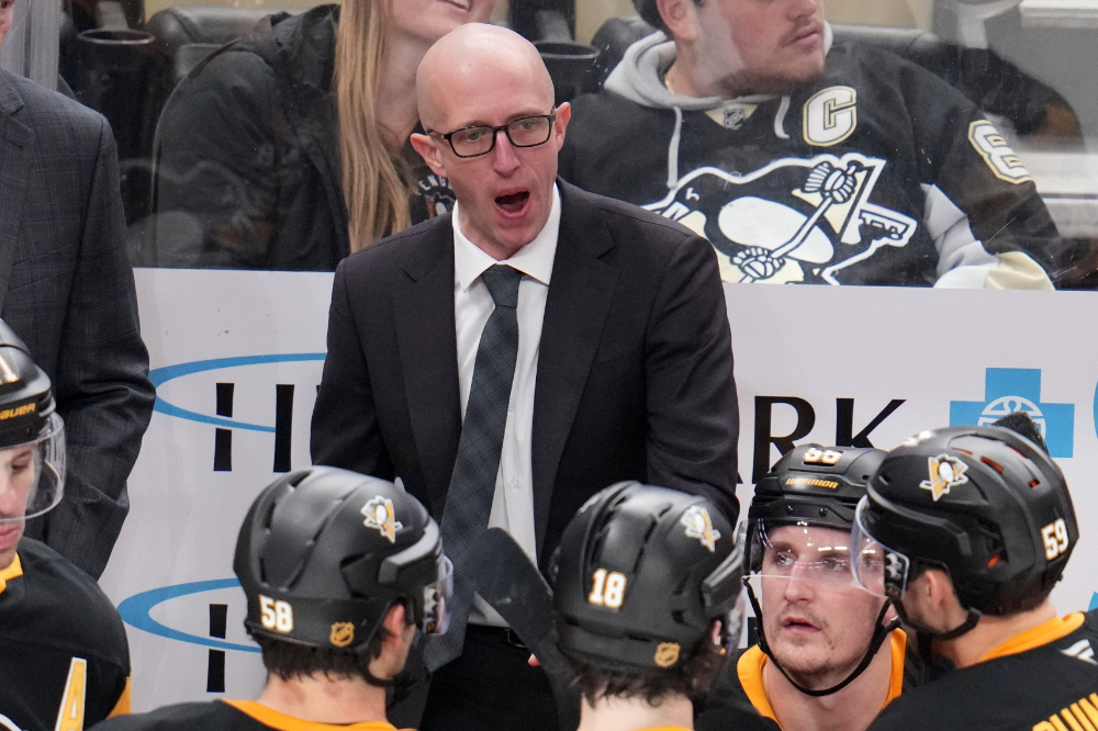 Lightning beat Pens in shootout for 11th straight victory | News ...